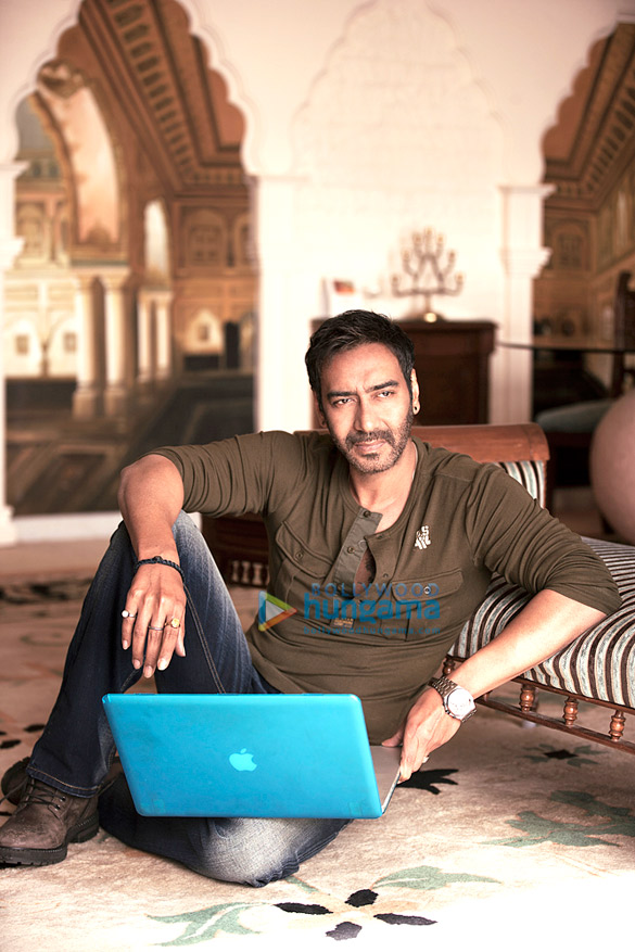 Ajay Devgn Photos, Images, HD Wallpapers, Ajay Devgn HD Images, Photos ...