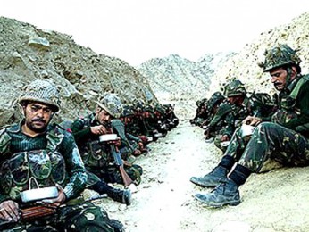 LOC Kargil Movie: Review | Release Date (2003) | Songs | Music | Images ...