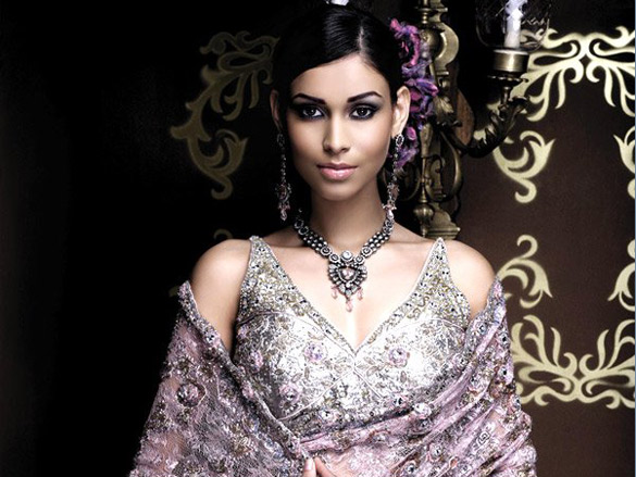 Amruta Patki Photos, Images, HD Wallpapers, Amruta Patki HD Images ...