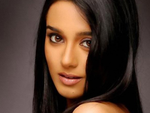 Amrita Rao Photos, Images, HD Wallpapers, Amrita Rao HD Images, Photos ...