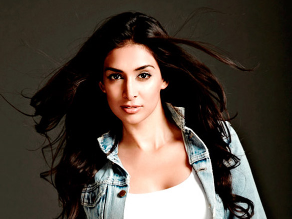 Preeti Desai Photos, Images, HD Wallpapers, Preeti Desai HD Images ...