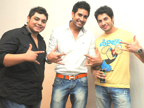 Cast of the film Sadda Adda snapped at Bhavan’s College O2 Festival ...