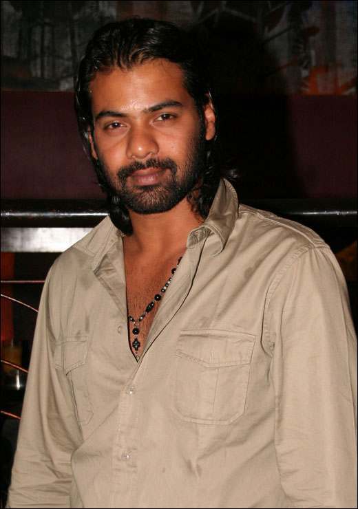Shabbir Ahluwalia, Filmography, Movies, Shabbir Ahluwalia News, Videos ...