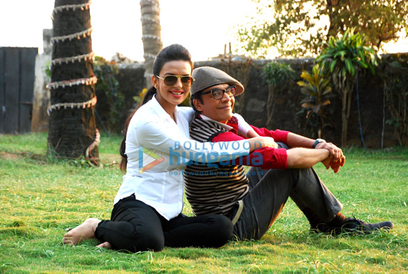 gun-pe-done-9 | Gun Pe Done 2019 On The Set - Bollywood Hungama