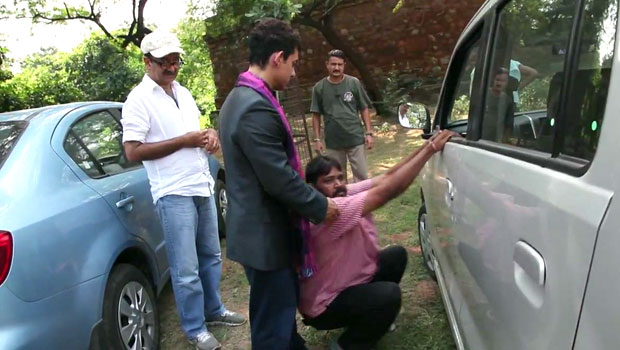 Making Of 'PK' - The Dancing Car - Bollywood Hungama