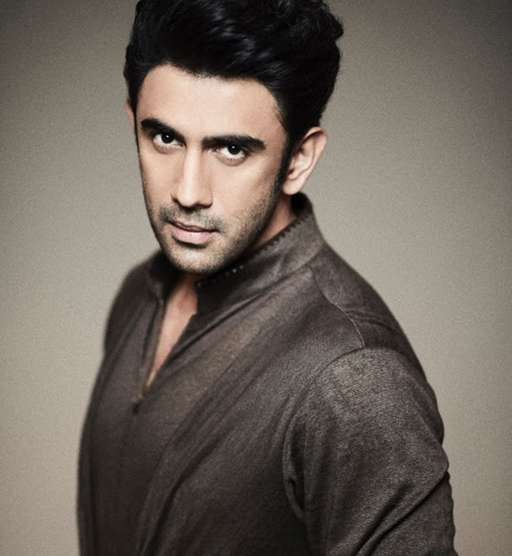 Wallpapers | - Bollywood Hungama