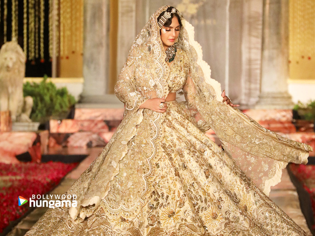 Huma Qureshi Wallpapers | huma-qureshi-2-171 - Bollywood Hungama