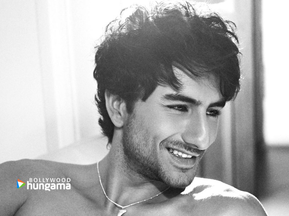 Ibrahim Ali Khan Wallpapers | HD Image Download of Ibrahim Ali Khan ...