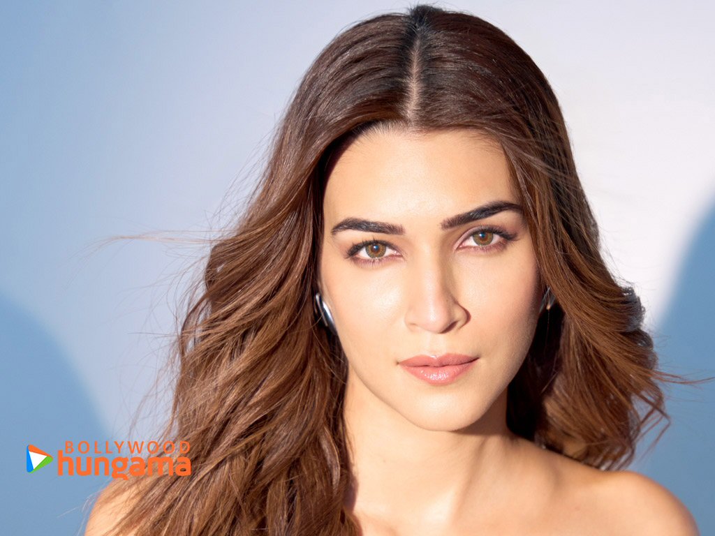 Kriti Sanon Wallpapers | kriti-sanon-1-384 - Bollywood Hungama