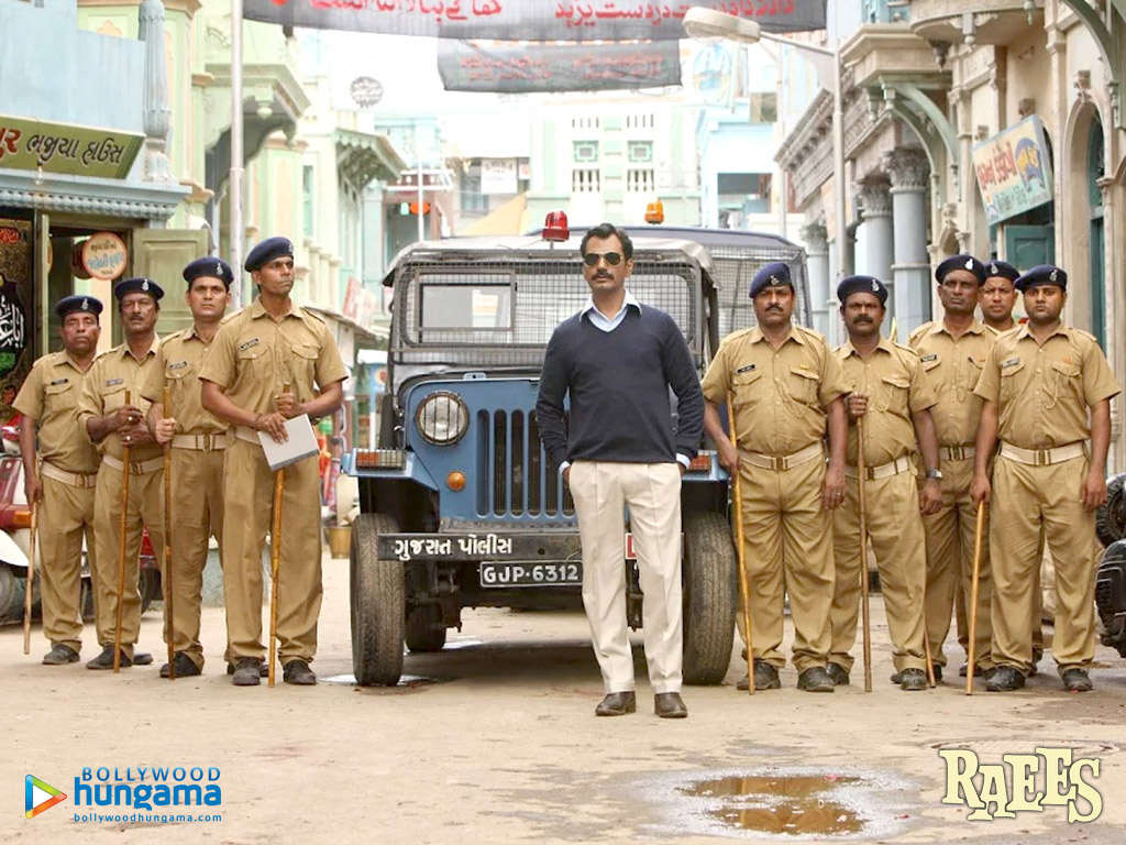 Raees 2017 Wallpapers | Raees 2017 HD Images | Photos raees1-11 ...