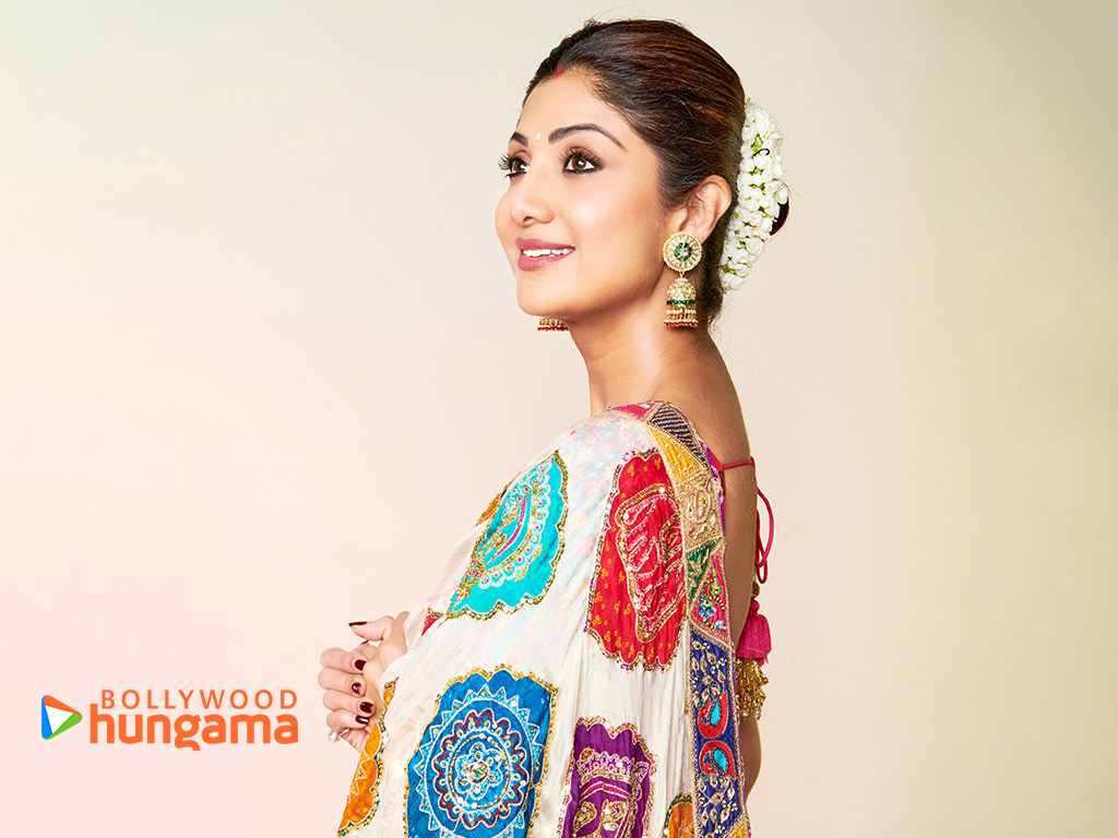 Shilpa Shetty Wallpapers | shilpa-shetty-6-19 - Bollywood Hungama