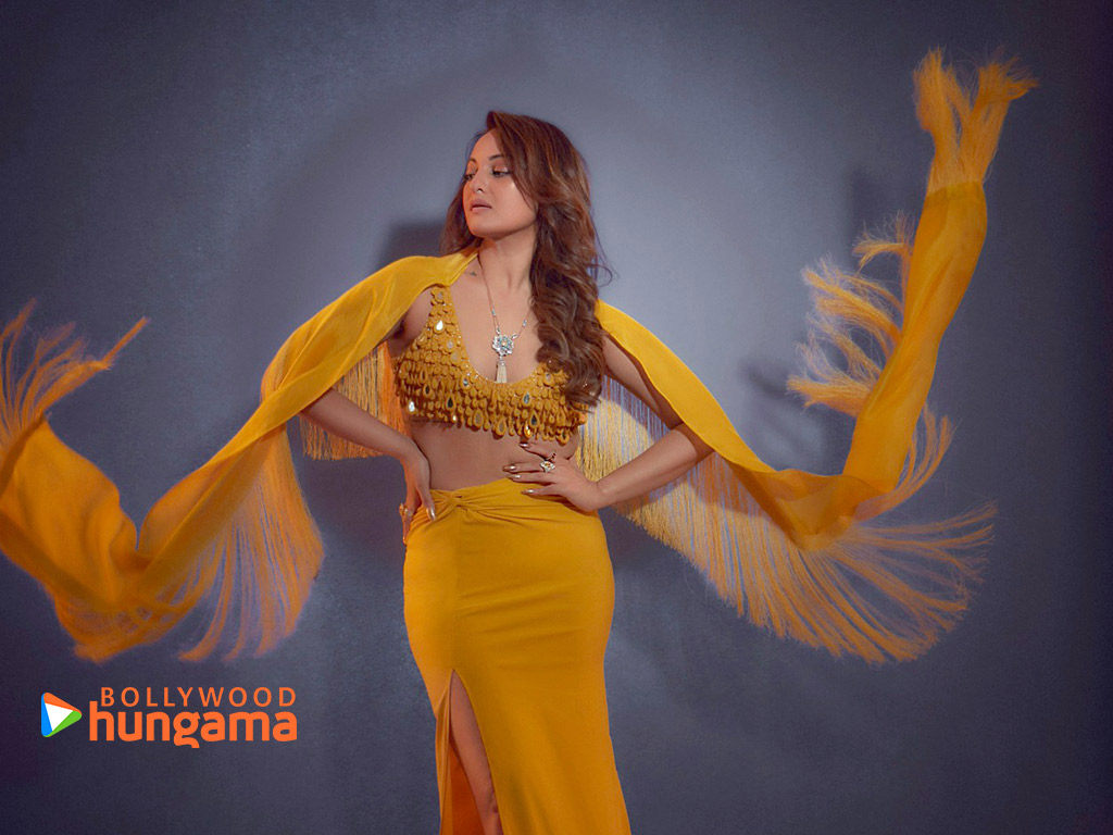 Sonakshi Sinha Wallpapers | sonakshi-sinha-2-151 - Bollywood Hungama