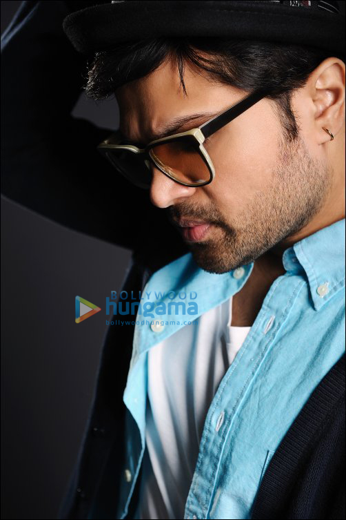 Presenting Himesh Reshammiya's new look for his international album ...