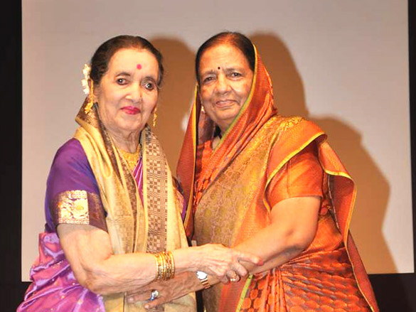 Veteran singer Sushila Rani honoured | Photo Of Sushila Rani From The ...