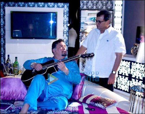 Check out: Rishi Kapoor’s look in Kaanchi : Bollywood News - Bollywood ...