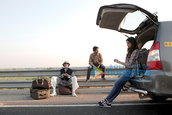 Piku Movie Stills - Bollywood Hungama