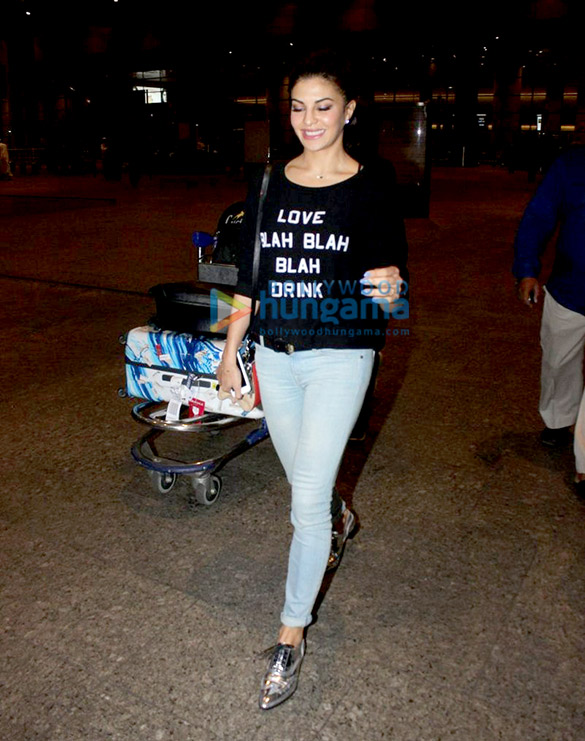 Jacqueline Fernandez snapped returning from Colombo | Jacqueline ...