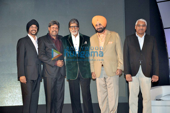 Big B & Kapil Dev unveil Siddhu’s ‘Sherry on Topp’ | NP Singh, Kapil ...