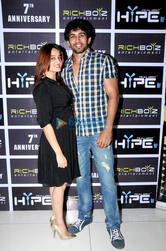 Mahi Vij, Filmography, Movies, Mahi Vij News, Videos, Songs, Images ...