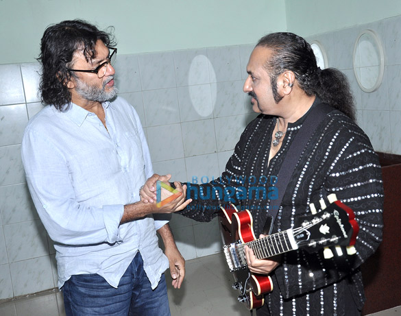 Lesle Lewis enthralled the audience at IIMUN opening ceremony | Rakeysh ...