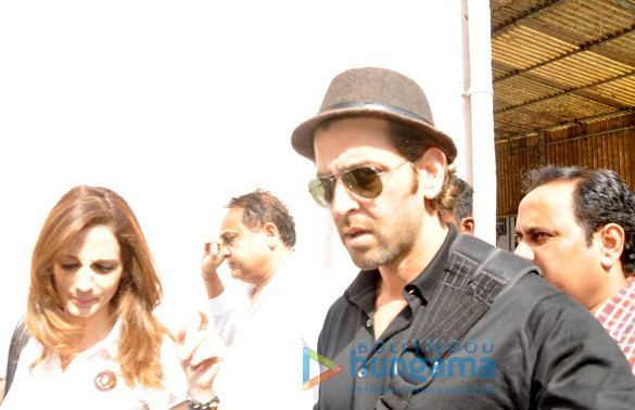 Hrithik Roshan & Suzzane Khan snapped at Family Court | Suzzane Khan ...