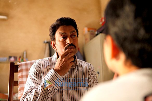 Madaari Photos, Poster, Images, Photos, Wallpapers, HD Images, Pictures ...