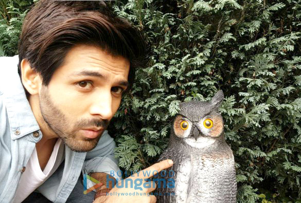 atithi-in-london-4-2 | Guest Iin London 2017 On The Set - Bollywood Hungama