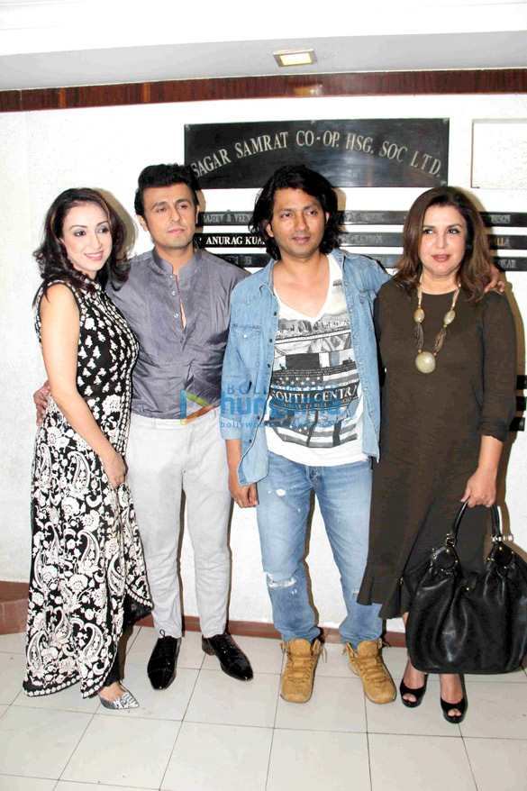 Hrithik Roshan, Vidya Balan, Rekha, Aditi Rao Hydari and many more at ...