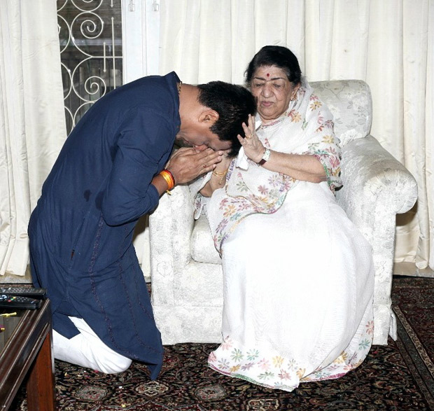 Lata Mangeshkar Family