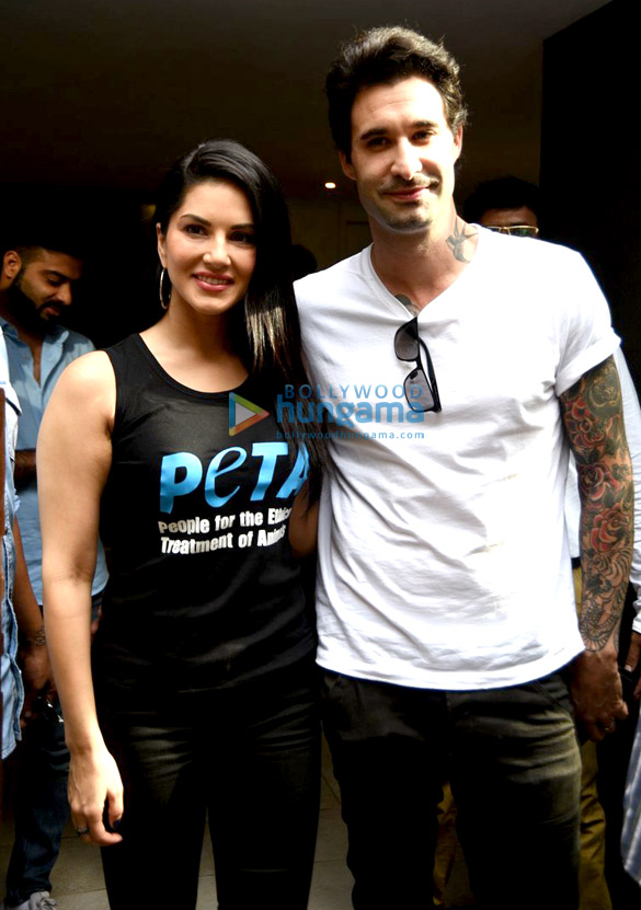 Sunny Leone grace PETA newest ‘Spice Up Your Life! Go Vegetarian ...