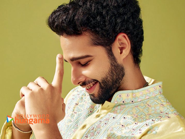 Siddhant Chaturvedi Wallpapers | HD Image Download of Siddhant ...