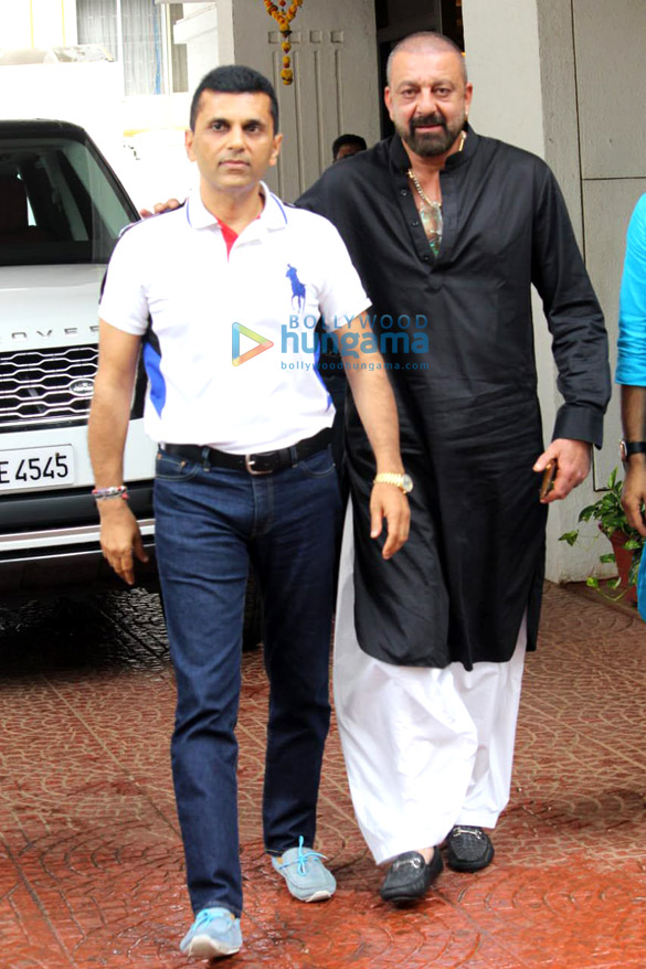Photos Sanjay Dutt spotted at Anand Pandit’s office in Juhu (1) | Anand ...