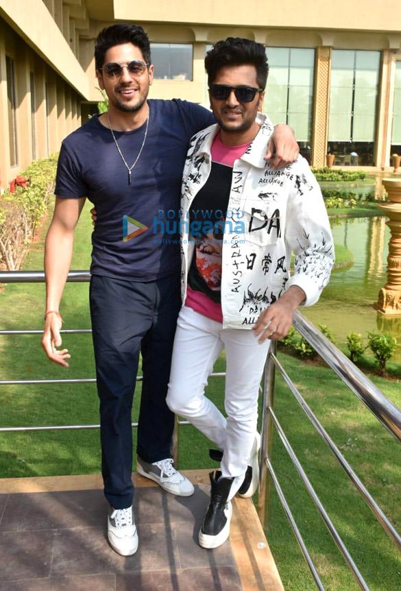 Photos: Sidharth Malhotra and Riteish Deshmukh snapped promoting their ...