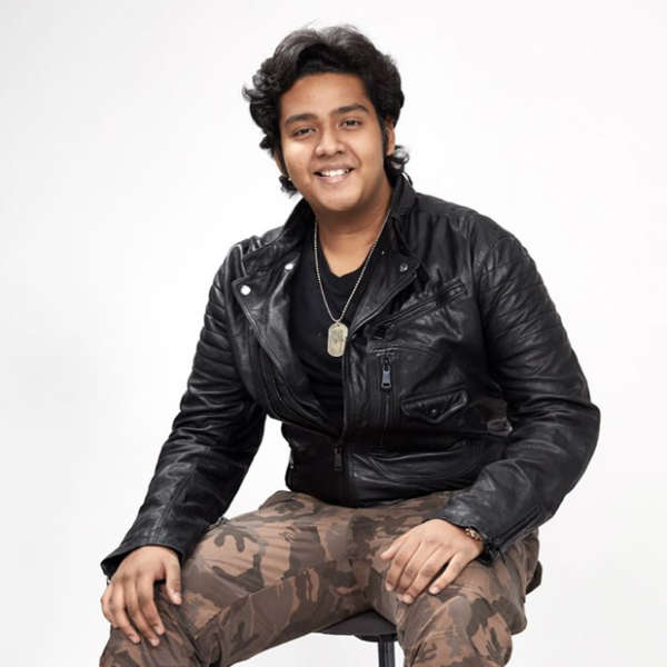 Dhruv Verma twitter Live Updates - Bollywood Hungama