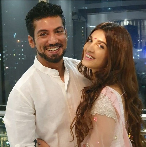 Saraswatichandra actress Shiny Doshi and fiancé Lavesh Khairajani’s ...