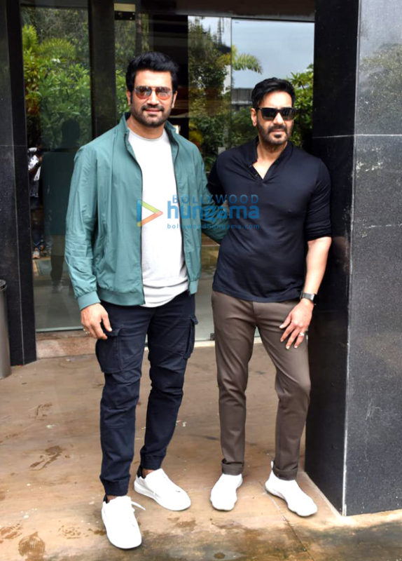 Photos: Ajay Devgn and Sharad Kelkar snapped promoting his film Bhuj ...