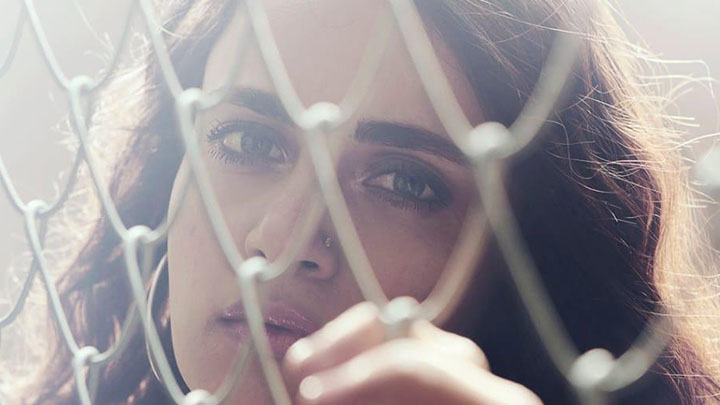 Shiddat | Motion Poster | Radhika Madan | Sunny Kaushal | Disney+ Hotstar - Bollywood Hungama