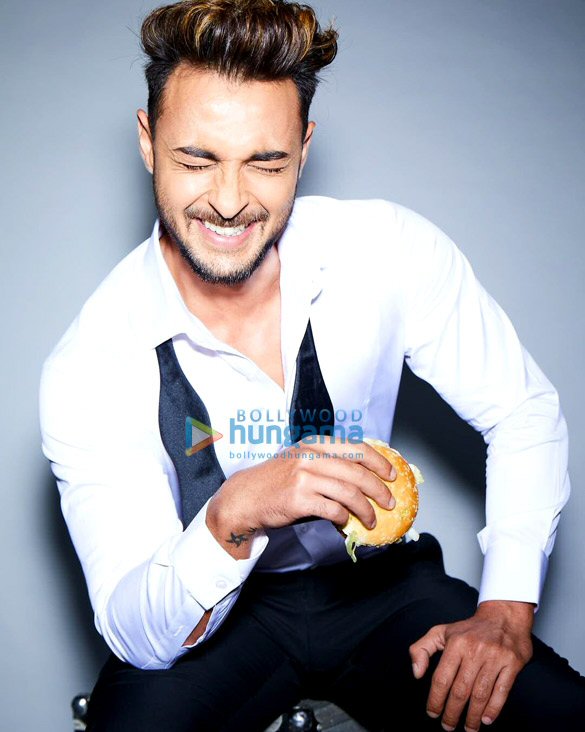 Aayush Sharma Photos, Images, HD Wallpapers, Aayush Sharma HD Images, Photos - Bollywood Hungama