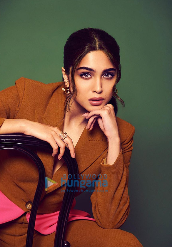 Sharvari Photos, Images, HD Wallpapers, Sharvari HD Images, Photos ...