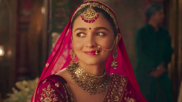 Manyavar Mohey Bridal Lehengas TVC | Alia Bhatt | #KanyaMaan ...