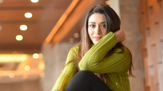 Aanchal Singh, Filmography, Movies, Aanchal Singh News, Videos, Songs ...