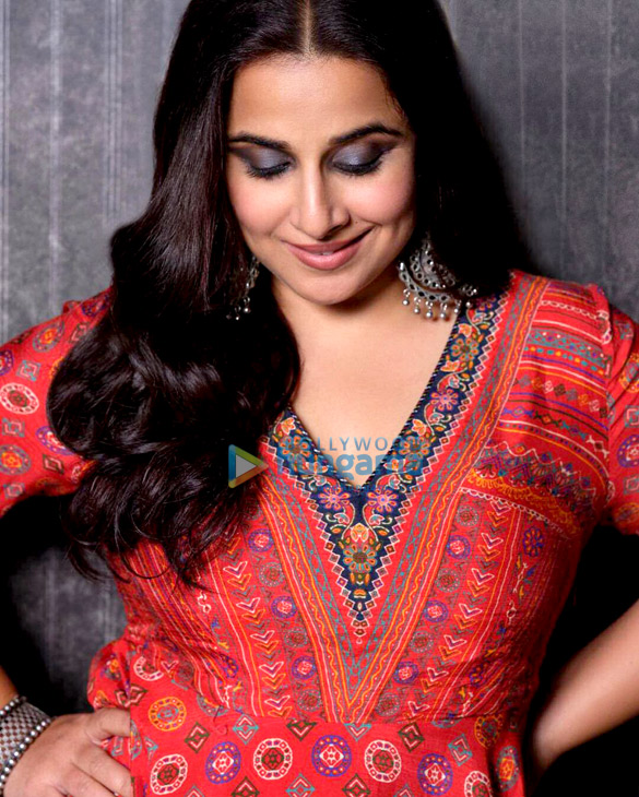 Vidya Balan Photos, Images, HD Wallpapers, Vidya Balan HD Images ...