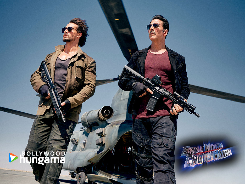 Bade Miyan Chote Miyan 2024 Wallpapers | Bade Miyan Chote Miyan 2024 HD ...