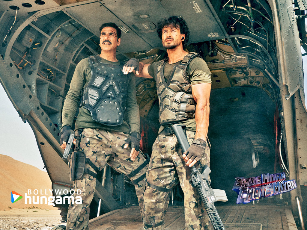 Bade Miyan Chote Miyan 2024 Wallpapers | Bade Miyan Chote Miyan 2024 HD ...