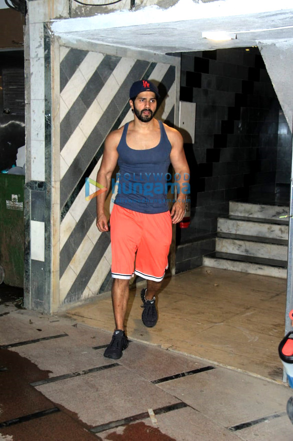 Photos Varun Dhawan sports a ganji and shorts as he gets spotted in ...