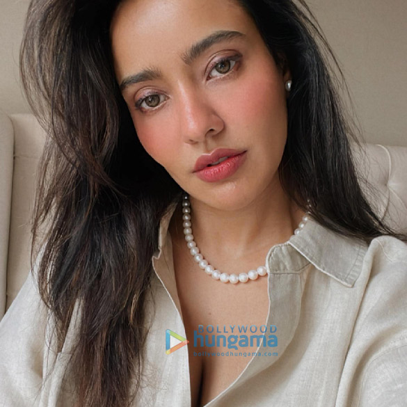 Neha Sharma Photos, Images, HD Wallpapers, Neha Sharma HD Images ...