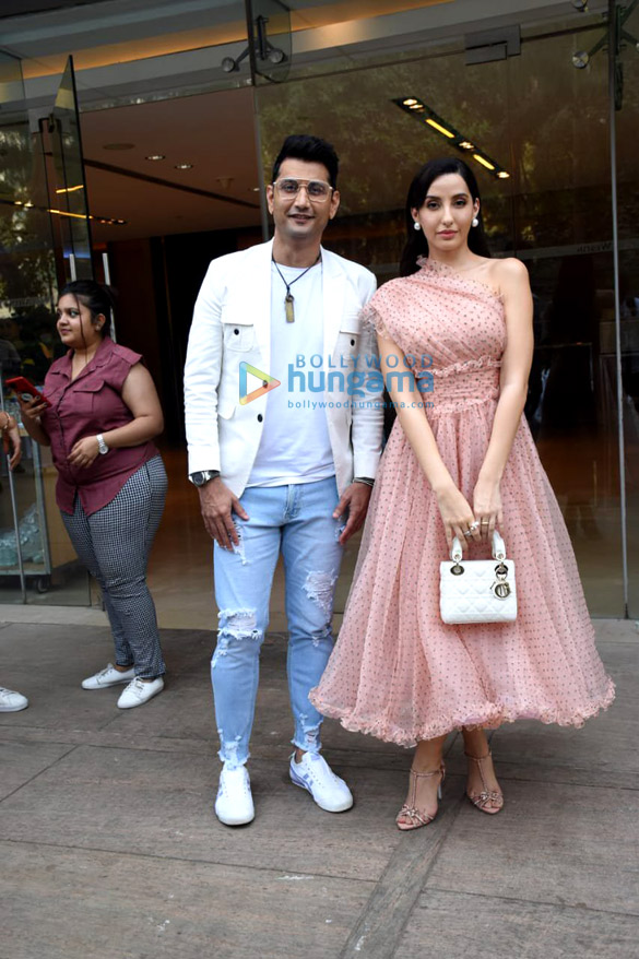 Marzi Pestonji And His Wife