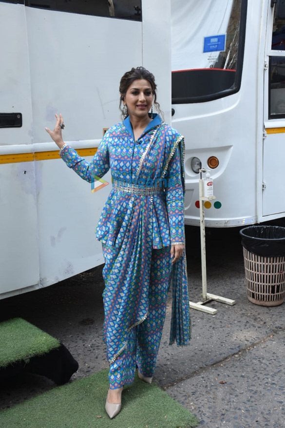 Photos Tiger Shroff, Sonali Bendre and Jay Bhanushali spotted at ...