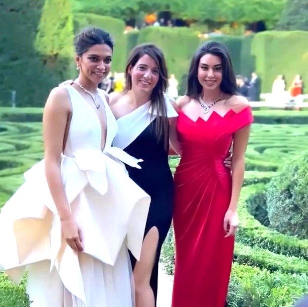 Deepika Padukone poses alongside Rami Malek and Yasmine Sabri, impresses in ruffled white gown ...