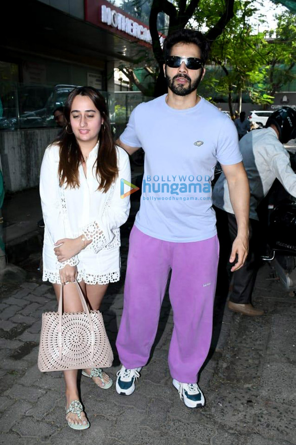 Photos Varun Dhawan snapped with wife Natasha Dalal in Juhu (1 ...